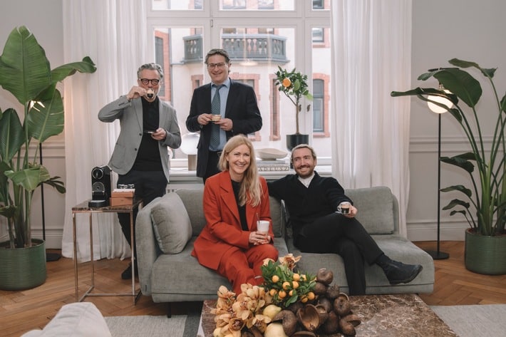 Nespresso stellt in Berlin Super-Premium Kaffeevarietät vor / N°20: 20 ...